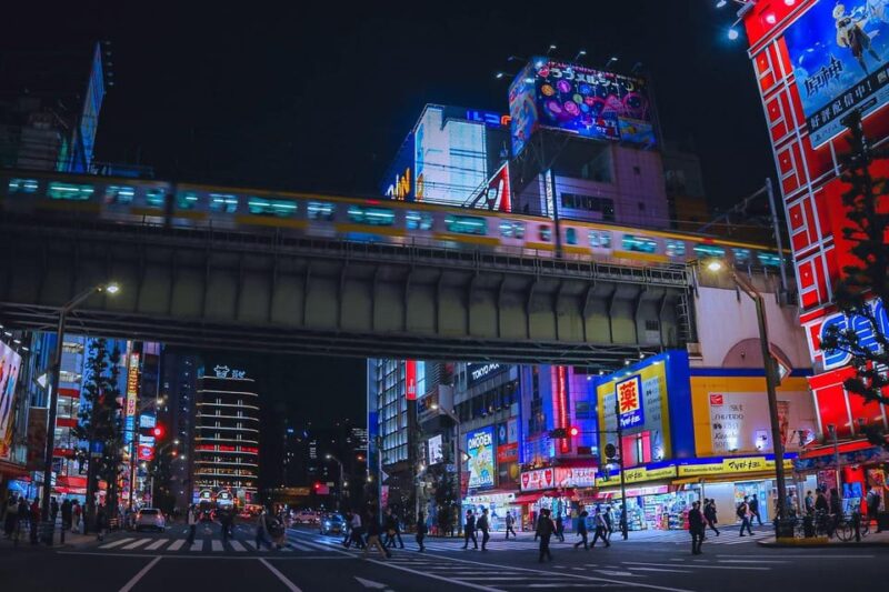 Maid Cafe Tour by Former Maid Cafe Manager - Tour Highlights