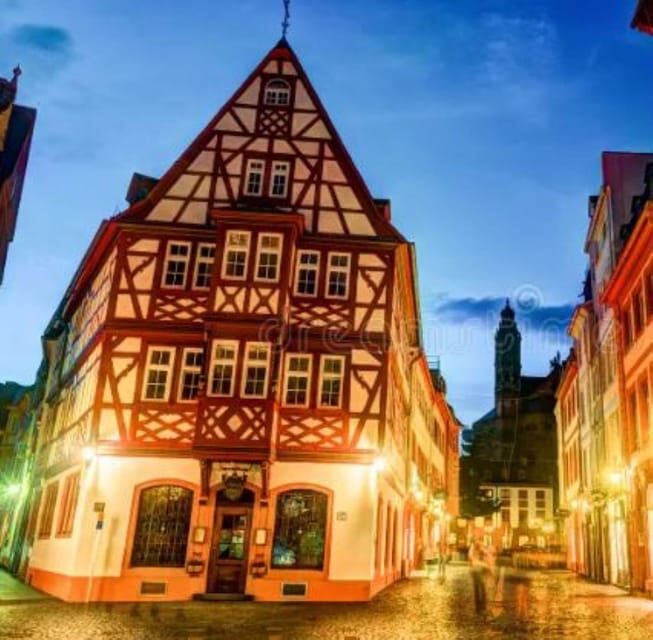 Mainz: guided evening tour of the Rhine embankment/old town in German and English - Who Should Consider This Tour?