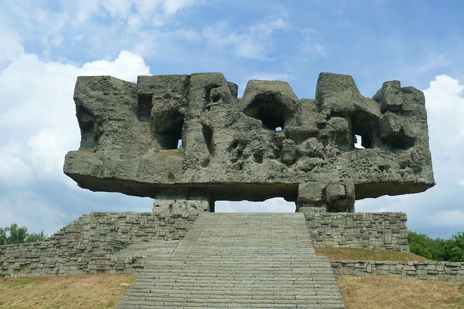 Majdanek Tour - Full Day Tour from Warsaw by private car - Exploring Lublin: A City of Resilience and Charm