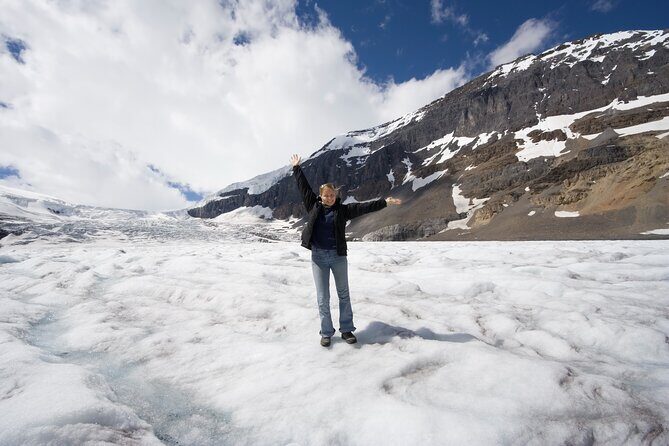 Majestic Icefield Private Journey: Day Excursion from Calgary - The Experience of the Guide and the Views