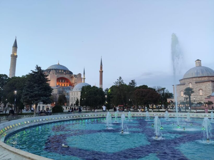 Majestic Istanbul Tour and Bosphorus Sunset Yacht Cruise - Authentic Experiences and Practical Tips