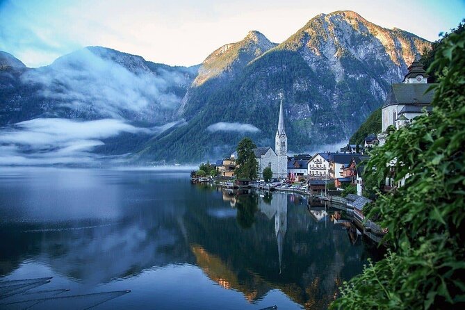 Majestic Walking Tour of Hallstatt - Key Points