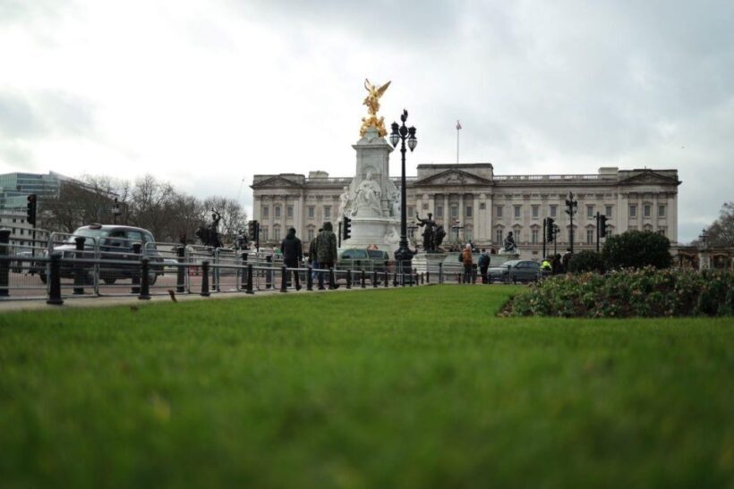 Majesty in Motion: Exploring Westminster's Royal Legacy - Introduction: A Taste of Royal London