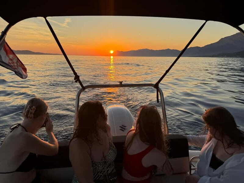 Makarska: Speedboat Sunset Tour to hidden bay on island Bra - What to Expect on the Tour
