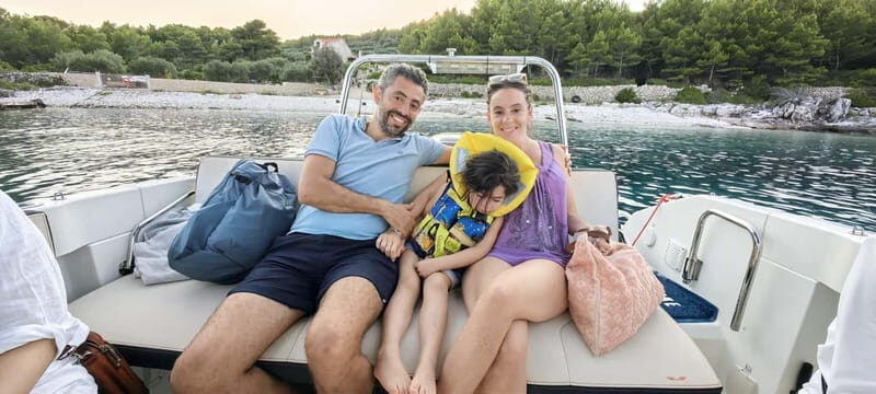 Makarska: Speedboat Sunset Tour to hidden bay on island Bra - Who Is This Tour Best For?