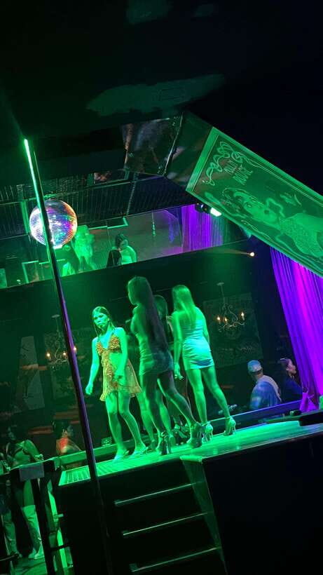 Makati Bar Crawl, GoGo Bar, Club, and Live Band - The Sum Up