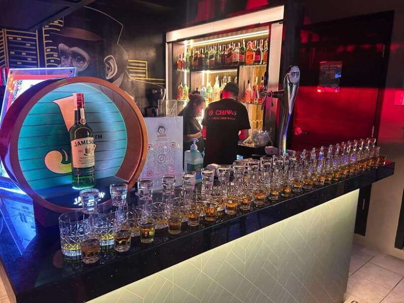 Makati Pub Crawl with Optional City Tour - Key Points