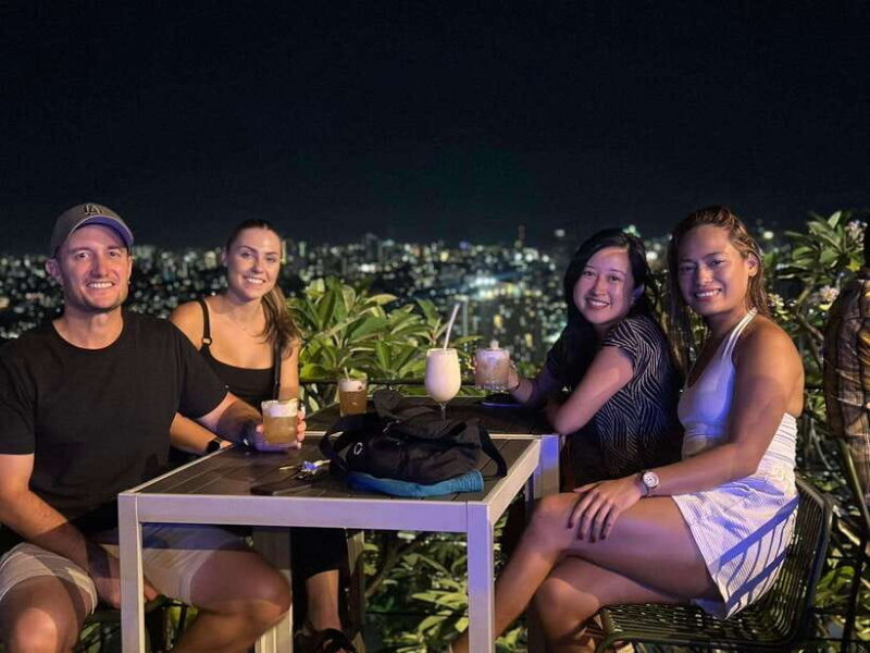 Makati: Rooftop Bar Hopping Tour with Venus - Key Points