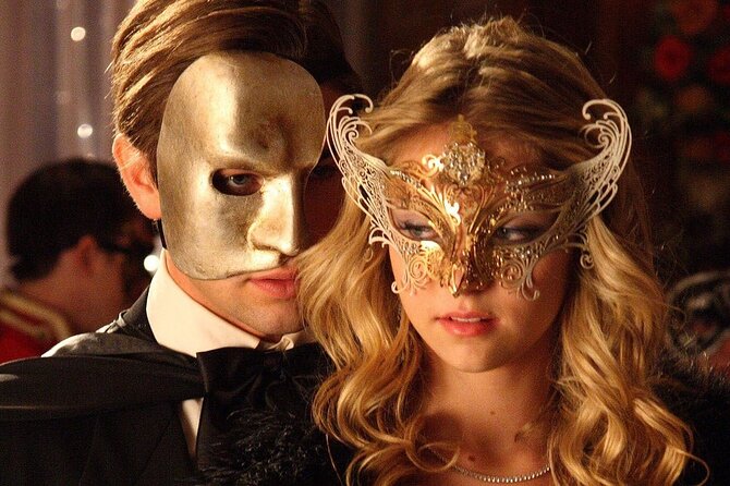 Make a Venetian Mask and Craft your Imagination - The Craft and Its Cultural Context
