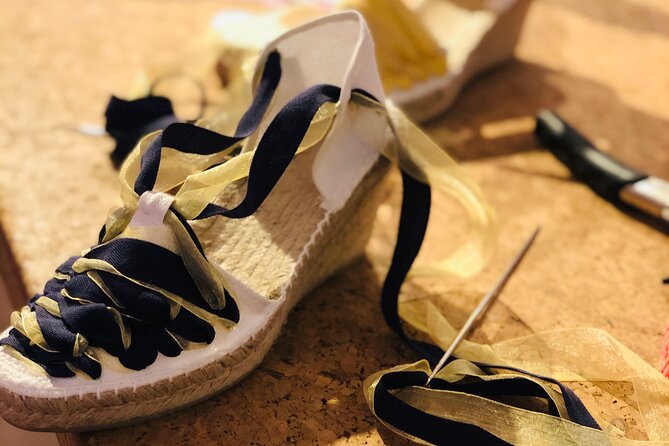 Make Authentic Espadrilles in Barcelona - Location and Accessibility of the Workshop