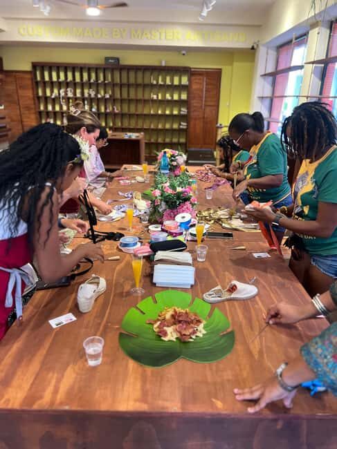 Make Authentic Espadrilles in Cozumel - Key Points