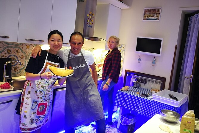 Make Neapolitan Pizza With A View Of Naples - Since You Asked