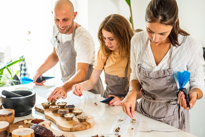 Make Your Own Amazing Chocolate in Notting Hill - Hands-On Chocolatier Experience