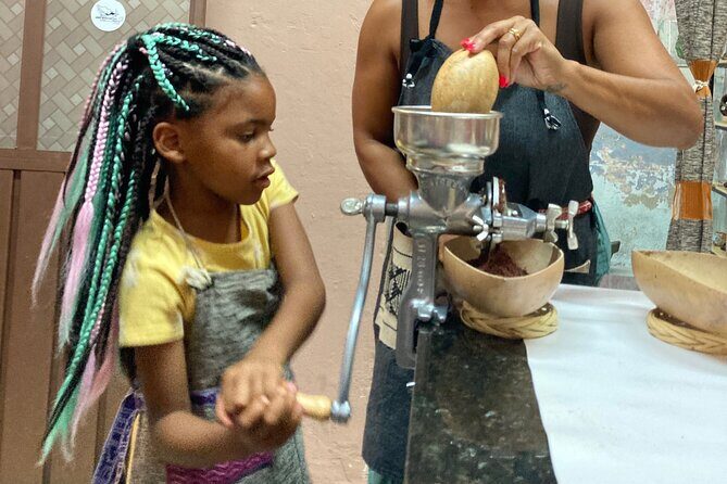 Make Your Own Chocolate with Oaxacan Tradition Private Class - Practical Details