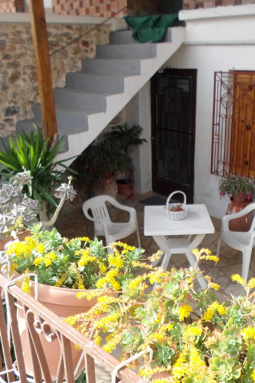 Make Your Own Soap and Taste Traditional Greek Recipes - Who Will Love This Tour?