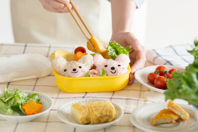 Making a Bento Box With Cute Character Look in Japan - Class Details