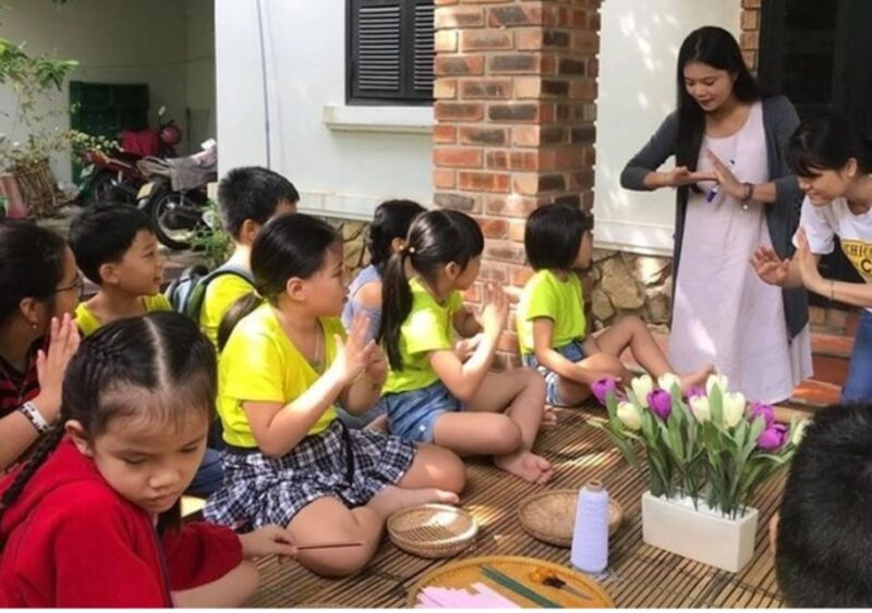 Making the paper flower's experience in Hue - The Itinerary: What to Expect