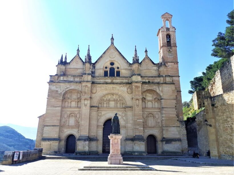 Málaga: Antequera Guided Walking Tour - Key Points