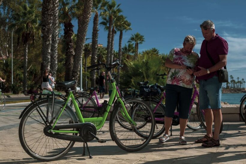 Malaga Bike Tour - Old Town, Marina & Beach - The Experience: What Makes It Stand Out