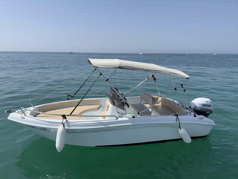 Malaga: Boat rentals without a license - FAQ