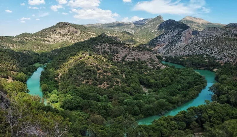 Málaga: Caminito del Rey and Álora Village Tour with Tapas - An Introduction to the Tour