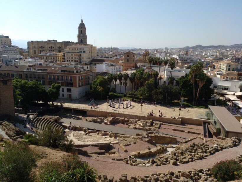 Málaga: Cathedral, Alcazaba, Roman Theater Walking Tour - FAQ