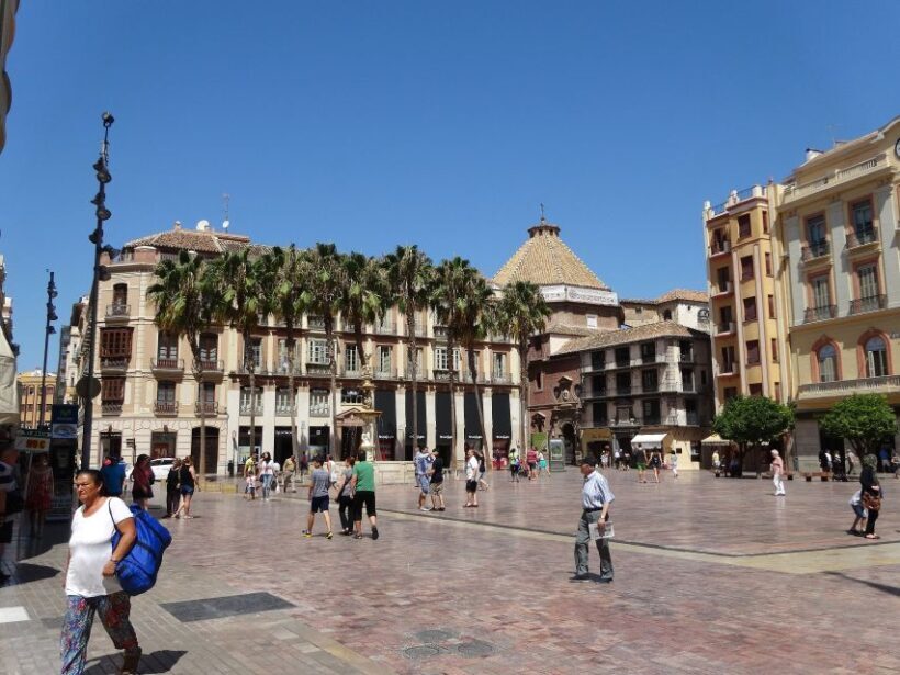 Malaga: City Center Walking Tour with Tapas Food Tastings - Who Will Love This Tour?