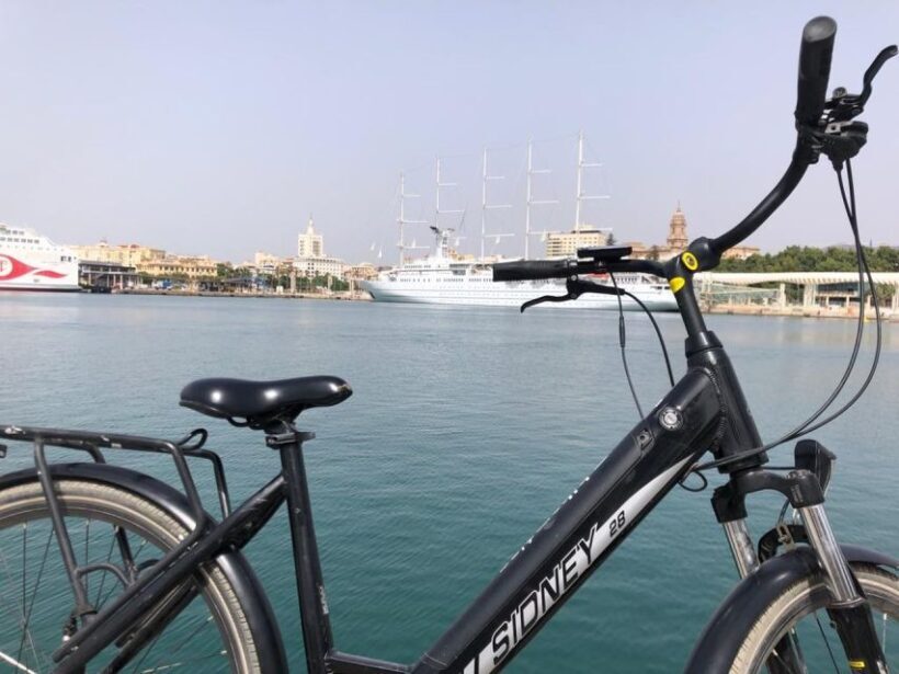 Malaga: Electric Bike Rental - Discovering Malaga on Two Wheels: An Honest Review of the Electric Bike Rental Experience