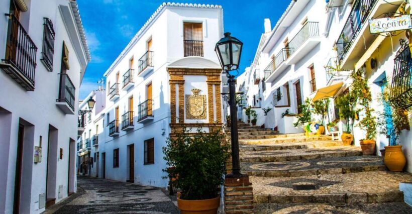 Malaga: Frigiliana & Nerja Tour with Local Product Tastings - The Itinerary in Detail