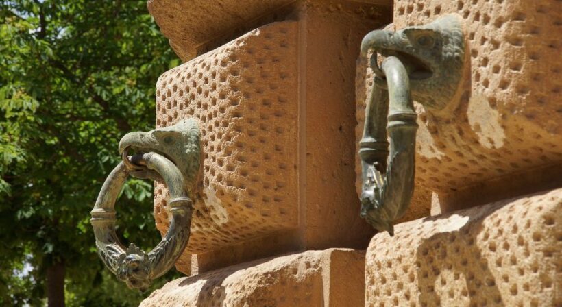 Malaga: Granada Day Trip with Alhambra, Palaces and Gardens - Who Will Love This Tour