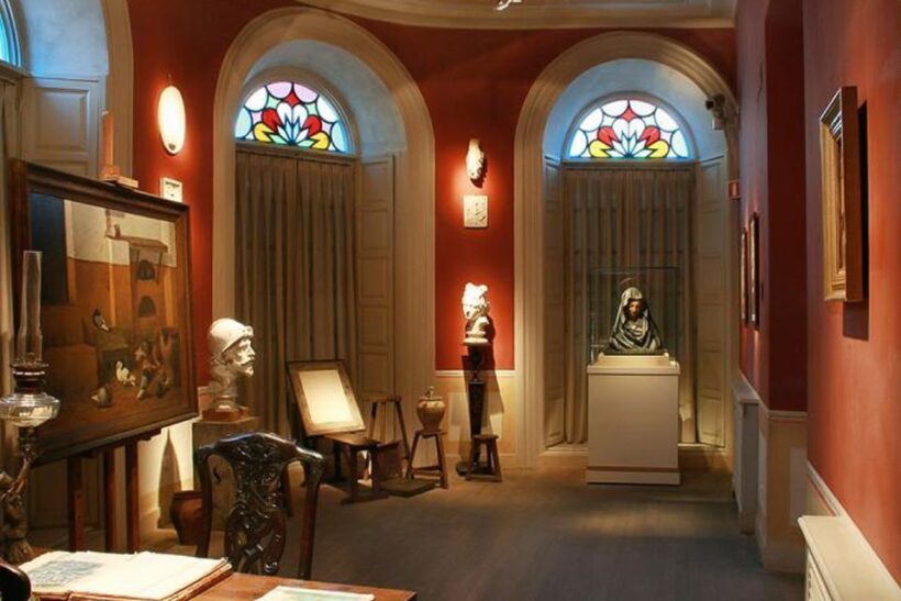 Malaga: Guided tour of Picasso's Birthplace Museum - Authentic Experiences and Tips