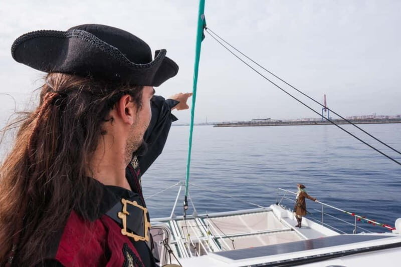 Malaga: Theatrical Boat Tour - Adventures on the High Seas - An Engaging Maritime History Lesson with a Splash of Fun