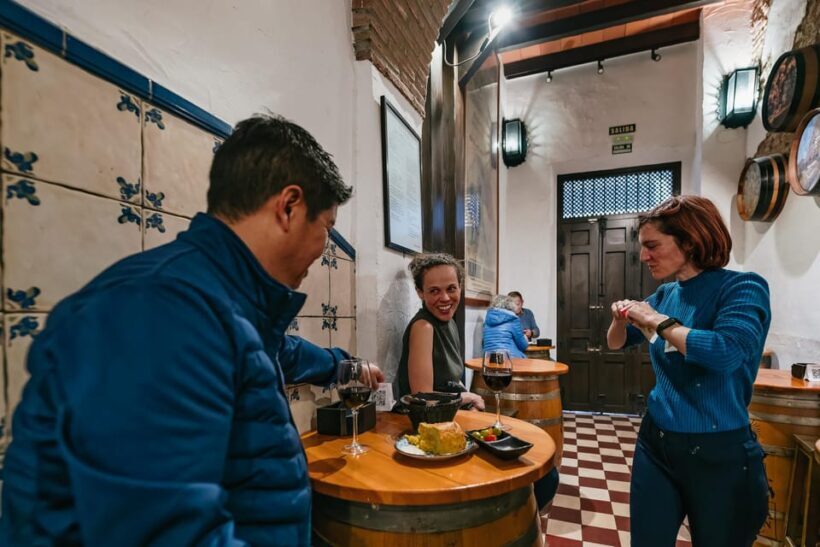 Málaga: Traditional Andalusian Tapas and Wine Tour - A Closer Look at the Málaga Tapas and Wine Tour