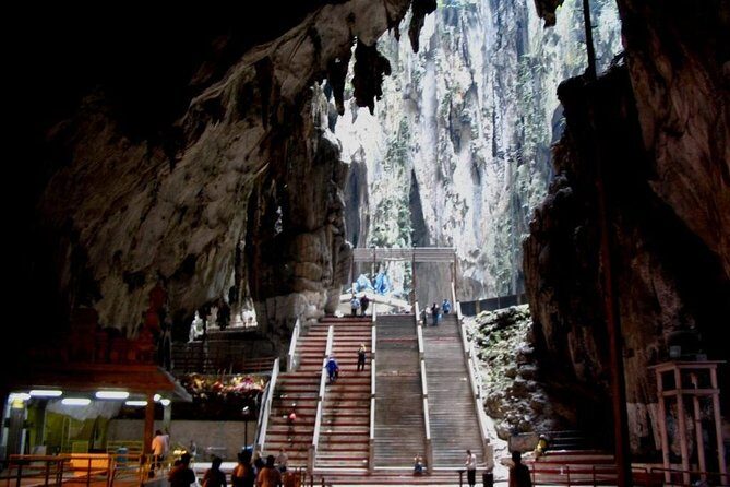 Malaysia Cultural Kuala Lumpur Tour (with tour guide) - Who Should Consider This Tour?
