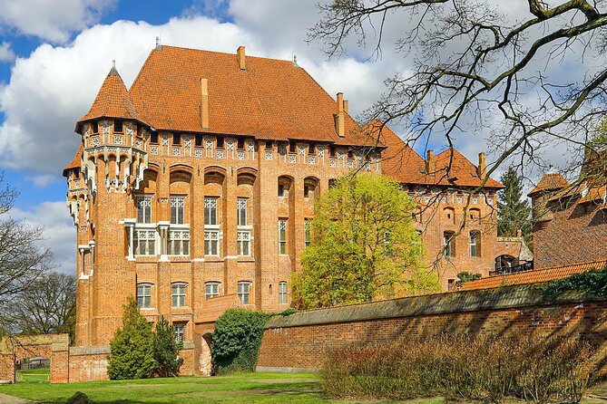 Malbork Castle Private Tour From Gdansk - What to Expect on Your Private Tour From Gdansk