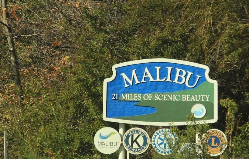 Malibu: Celebrity Homes, Beaches & History Tour - What to Expect on the Tour