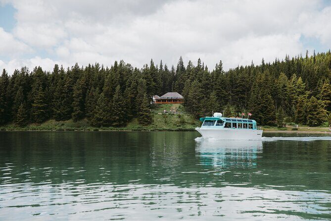 Maligne Lake Cruise - The Weather Factor
