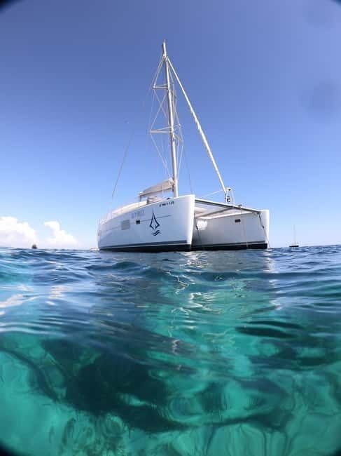Mallorca: Catamaran Boat Tour with Tapas - Key Points