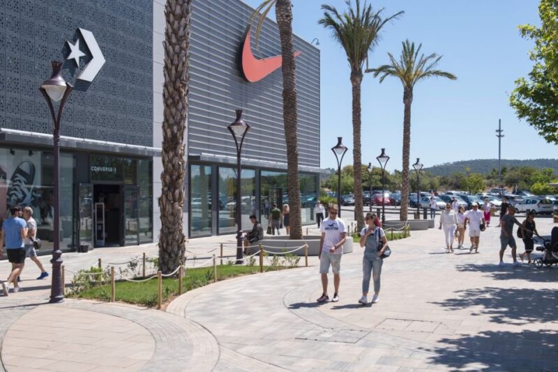 Mallorca: Fashion Outlet Shopping Excursion by Bus - Authentic Experiences and Reviews