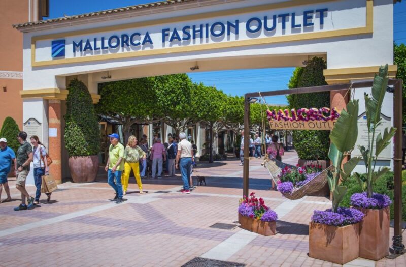 Mallorca: Fashion Outlet Shopping Excursion by Bus - FAQs
