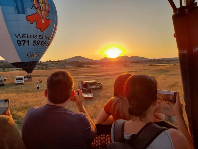 Mallorca: Hot Air Balloon Flight with Private Options - Key Points