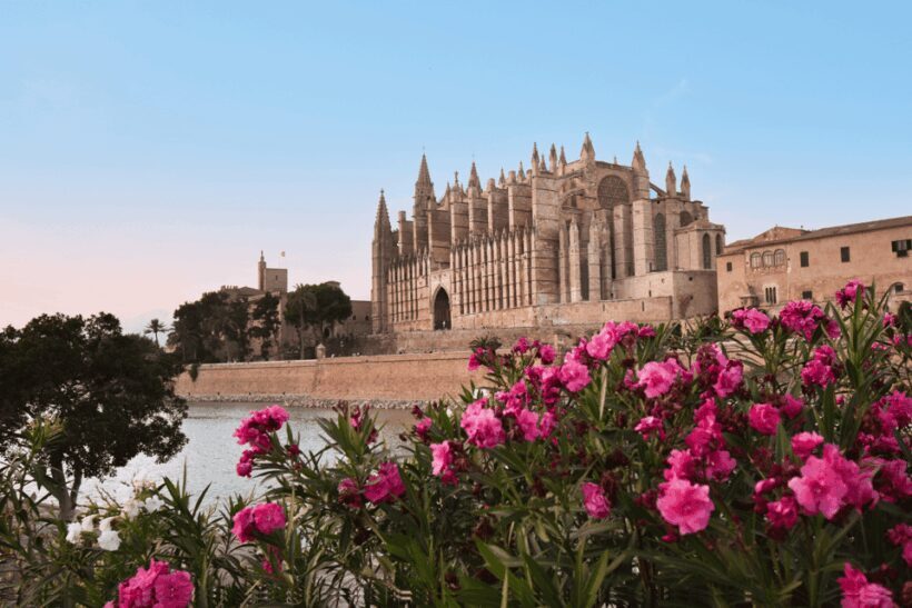 Mallorca: Instafamous Tour of Palma and North coast - Authentic Experiences and Authentic Photos