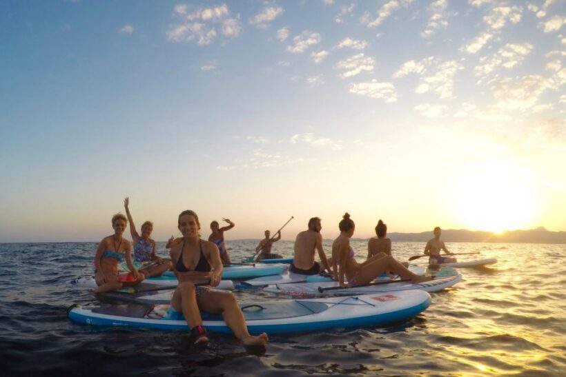 Mallorca: Kayak Sunset Tour from Ca'n Pastilla Beach - Key Points