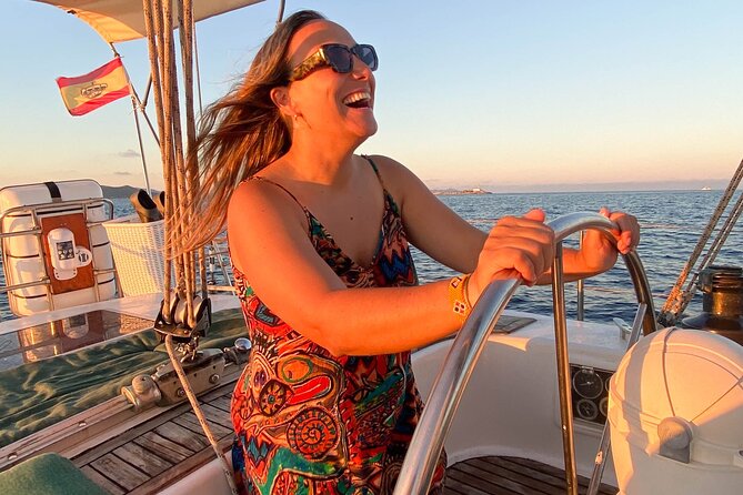 Mallorca Private Half-Day Sailing Experience With Tapas & Drinks - Customer Reviews and Ratings