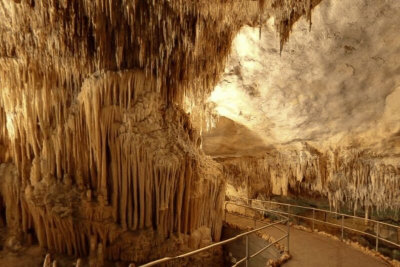 Mallorca: Ticket for Caves of Drach with Pickup Service - The Itinerary and What Makes It Special