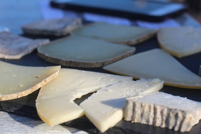 Mallorca Wine and Cheese Tasting - Artisanal Cheese Pairings
