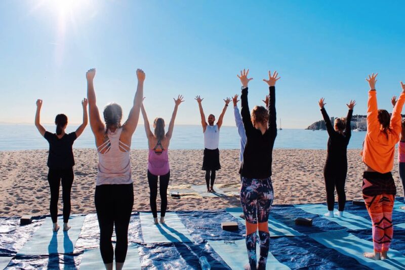 Mallorca: Yoga and Brunch on Palmanova Beach - Who Should Consider This Tour?