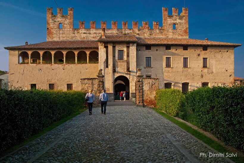 Malpaga Castle ticket with audioguide included - Introduction to Malpaga Castle: A Medieval Gem