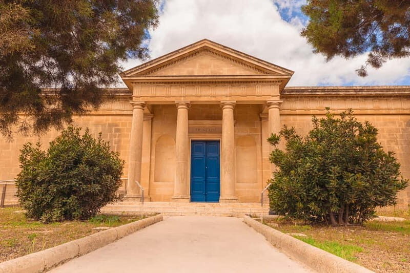 Malta: 2-Day Hop-On Hop-Off Bus & Harbour Cruise (CMO) - FAQs