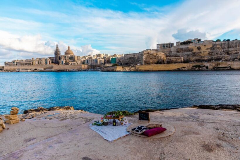 Malta: Marrige Proposal with Scenic Views and Picnic - The Value of the Experience
